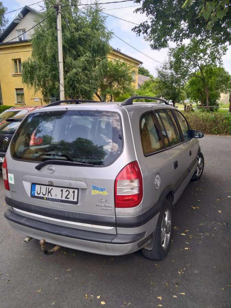 Pelēks Opel Zafira 2002 Viļņa, ar dzinēja tilpumu 2.00 L un nobraukumu 240 tūkst. km par 500 €, foto 11 vietnē AUTOMOTO.COM.LV