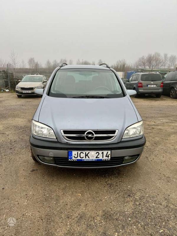 Pelēks Opel Zafira 2003 Viļņa, ar dzinēja tilpumu 2.00 L un nobraukumu 400 tūkst. km par 650 €, foto 1 vietnē AUTOMOTO.COM.LV