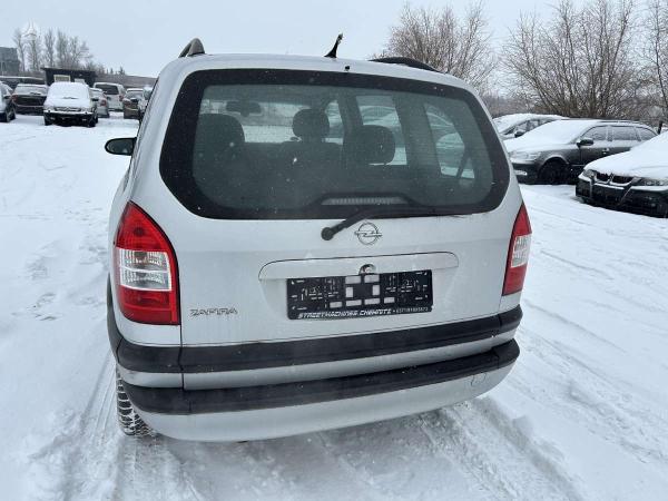 Pelēks Opel Zafira 2003 Vilkaviškis, ar dzinēja tilpumu 1.80 L un nobraukumu 180 tūkst. km par 950 €, foto 6 vietnē AUTOMOTO.COM.LV