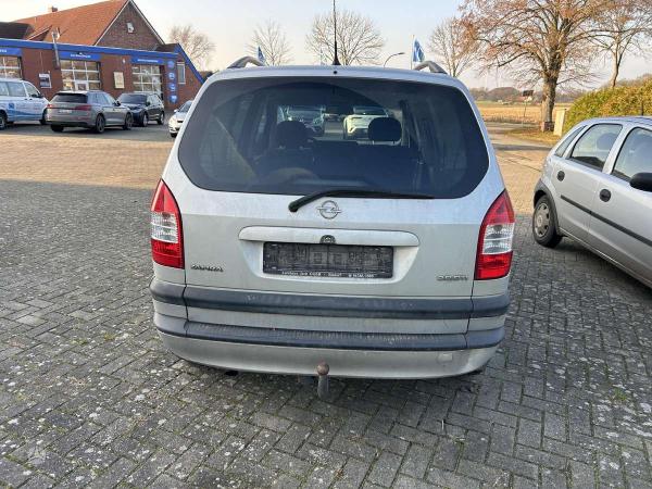 Pelēks Opel Zafira 2003 Kauņa, ar dzinēja tilpumu 2.00 L un nobraukumu 265 tūkst. km par 1550 €, foto 5 vietnē AUTOMOTO.COM.LV