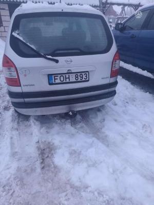 Pelēks Opel Zafira 2003 Švenčionys, ar dzinēja tilpumu 2.00 L un nobraukumu 305 tūkst. km par 1100 €, foto 3 vietnē AUTOMOTO.COM.LV