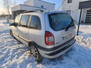 Pelēks Opel Zafira 2003 Kauņa, ar dzinēja tilpumu 2.00 L un nobraukumu 260 tūkst. km par 550 €, foto  vietnē AUTOMOTO.COM.LV