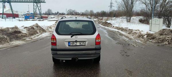 Grey Opel Zafira 2003 in Vilnius, with an engine capacity of 2.00 L and mileage of 301 thousand km for 550 €, photo 5 on AUTOMOTO.COM.LV