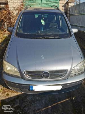 Grey Opel Zafira 2003 in Jurbarkas, with an engine capacity of 2.20 L and mileage of 370 thousand km for 650 €, photo 6 on AUTOMOTO.COM.LV
