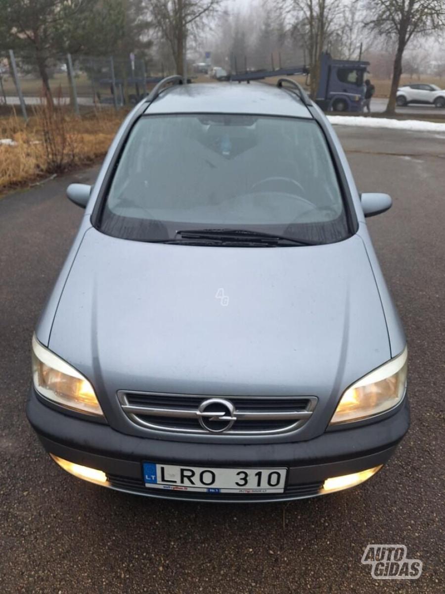 Grey Opel Zafira 2003 in Siauliai, with an engine capacity of 2.00 L and mileage of 200 thousand km for 999 €, photo 3 on AUTOMOTO.COM.LV