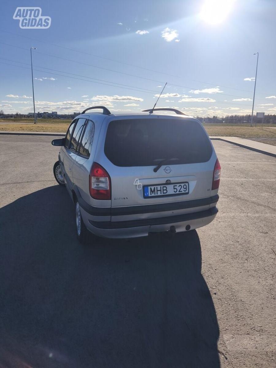 Pelēks Opel Zafira 2003 Viļņa, ar dzinēja tilpumu 1.80 L un nobraukumu 270 tūkst. km par 750 €, foto 2 vietnē AUTOMOTO.COM.LV