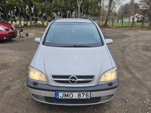 Pelēks Opel Zafira 2003 Viļņa, ar dzinēja tilpumu 1.80 L un nobraukumu 260 tūkst. km par 1150 €, foto 3 vietnē AUTOMOTO.COM.LV