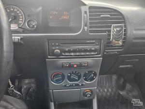 Pelēks Opel Zafira 2003 Viļņa, ar dzinēja tilpumu 1.80 L un nobraukumu 260 tūkst. km par 1150 €, foto 7 vietnē AUTOMOTO.COM.LV