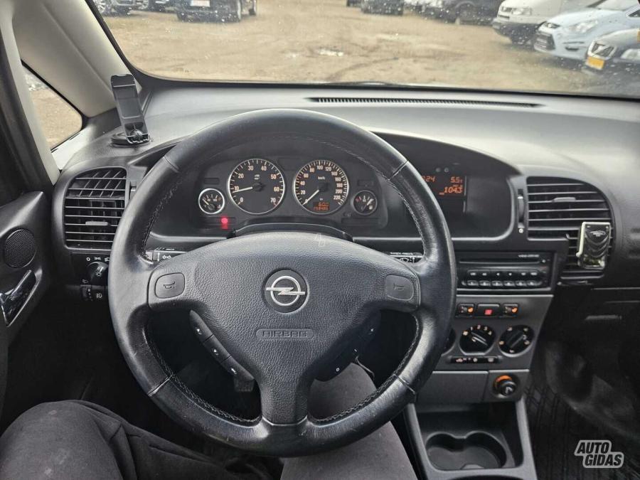 Pelēks Opel Zafira 2003 Viļņa, ar dzinēja tilpumu 1.80 L un nobraukumu 260 tūkst. km par 1150 €, foto 8 vietnē AUTOMOTO.COM.LV