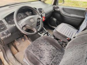 Grey Opel Zafira 2003 in Vilnius, with an engine capacity of 2.00 L and mileage of 225 thousand km for 1200 €, photo 8 on AUTOMOTO.COM.LV