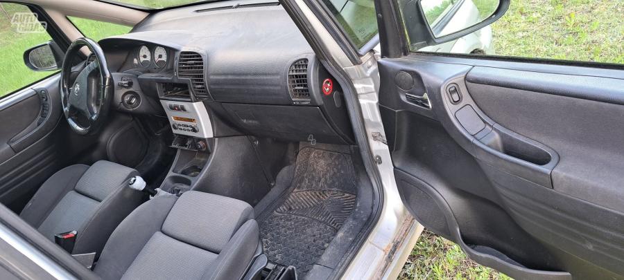 Pelēks Opel Zafira 2003 Druskininkai, ar dzinēja tilpumu 2.20 L un nobraukumu 330 tūkst. km par 380 €, foto 12 vietnē AUTOMOTO.COM.LV