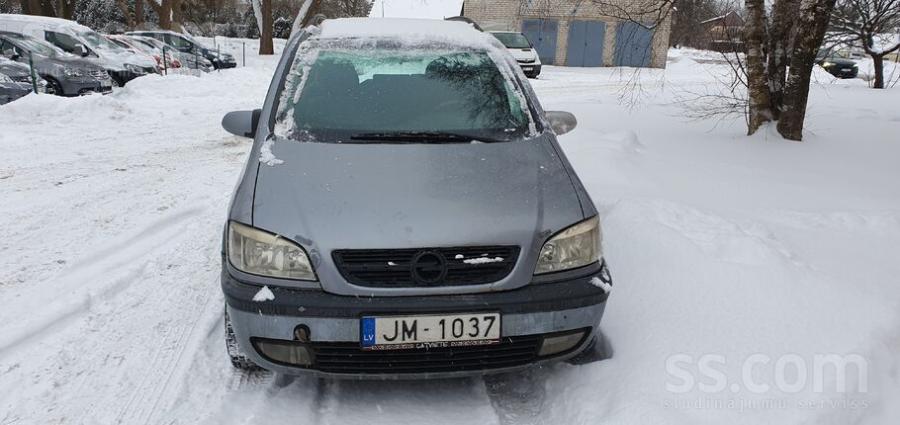 Pelēks Opel Zafira 2003 Liepāja, ar dzinēja tilpumu 2.20 L un nobraukumu 400 tūkst. km par 500 €, foto 4 vietnē AUTOMOTO.COM.LV