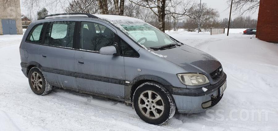 Pelēks Opel Zafira 2003 Liepāja, ar dzinēja tilpumu 2.20 L un nobraukumu 400 tūkst. km par 500 €, foto 5 vietnē AUTOMOTO.COM.LV
