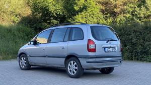 Grey Opel Zafira 2003 in Vilnius, with an engine capacity of 2.00 L and mileage of 340 thousand km for 648 €, photo 7 on AUTOMOTO.COM.LV