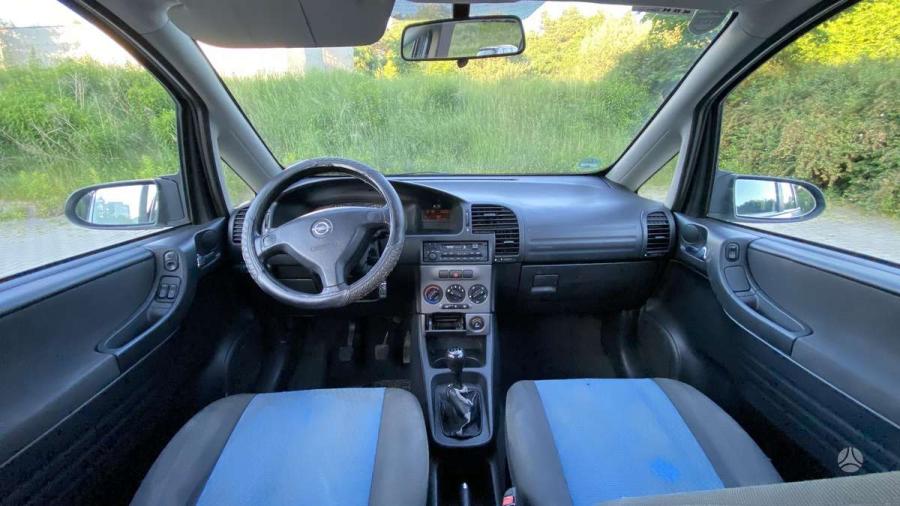 Grey Opel Zafira 2003 in Vilnius, with an engine capacity of 2.00 L and mileage of 340 thousand km for 648 €, photo 11 on AUTOMOTO.COM.LV