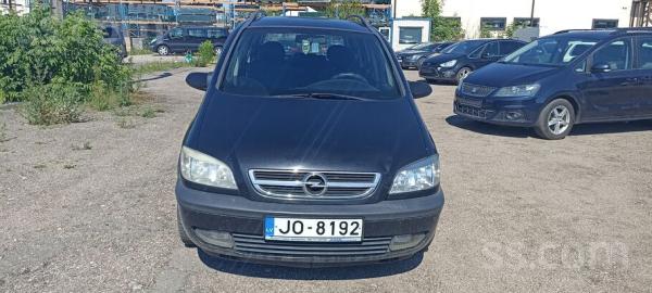 Grey Opel Zafira 2003 in Riga, with an engine capacity of 1.80 L and mileage of 320 thousand km for 300 €, photo 6 on AUTOMOTO.COM.LV