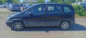 Pelēks Opel Zafira 2003 Rīga, ar dzinēja tilpumu 1.80 L un nobraukumu 320 tūkst. km par 300 €, foto 5 vietnē AUTOMOTO.COM.LV