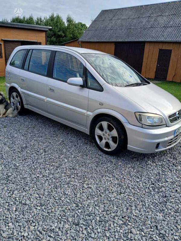Pelēks Opel Zafira 2003 Kazlų Rūda, ar dzinēja tilpumu 2.00 L un nobraukumu 291 tūkst. km par 1000 €, foto 1 vietnē AUTOMOTO.COM.LV