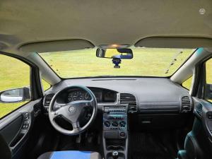 Grey Opel Zafira 2003 in Kaunas, with an engine capacity of 1.70 L and mileage of 291 thousand km for 550 €, photo 8 on AUTOMOTO.COM.LV