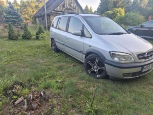 Grey Opel Zafira 2003 in Alytus, with an engine capacity of 2.00 L and mileage of 311 thousand km for 650 €, photo 3 on AUTOMOTO.COM.LV