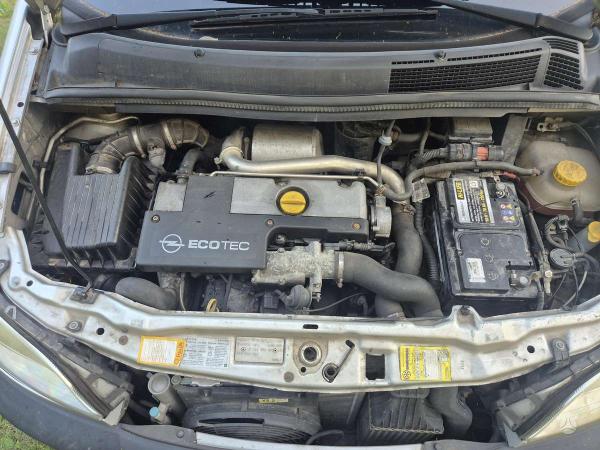Grey Opel Zafira 2003 in Alytus, with an engine capacity of 2.00 L and mileage of 311 thousand km for 650 €, photo 6 on AUTOMOTO.COM.LV