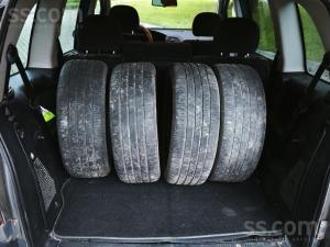 Grey Opel Zafira 2003 in Riga, with an engine capacity of 1.60 L and mileage of 220 thousand km for 950 €, photo 9 on AUTOMOTO.COM.LV