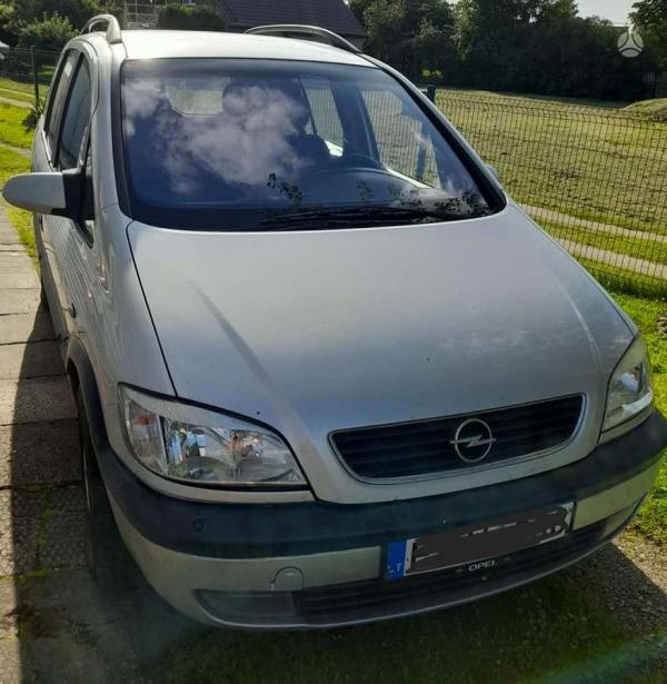 Grey Opel Zafira 2003 in Kursenai, with an engine capacity of 2.00 L and mileage of 253 thousand km for 900 €, photo 2 on AUTOMOTO.COM.LV