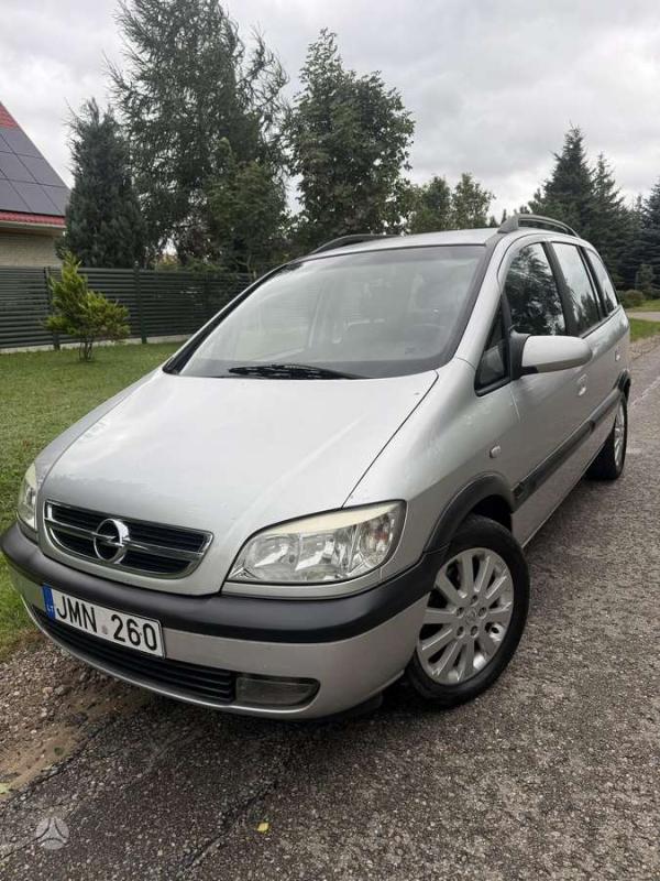 Grey Opel Zafira 2003 in Vilnius, with an engine capacity of 2.17 L and mileage of 298 thousand km for 900 €, photo 2 on AUTOMOTO.COM.LV