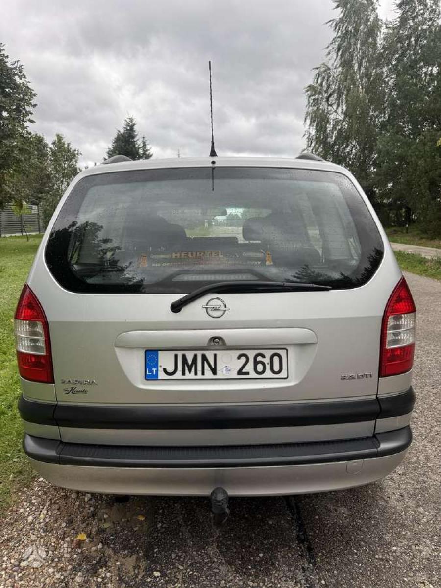Grey Opel Zafira 2003 in Vilnius, with an engine capacity of 2.17 L and mileage of 298 thousand km for 900 €, photo 9 on AUTOMOTO.COM.LV