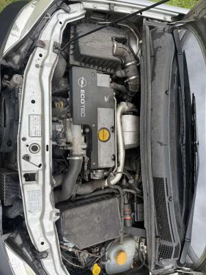 Grey Opel Zafira 2003 in Vilnius, with an engine capacity of 2.17 L and mileage of 298 thousand km for 900 €, photo 17 on AUTOMOTO.COM.LV