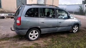 Grey Opel Zafira 2003 in Radviliskis, with an engine capacity of 2.00 L and mileage of 275 thousand km for 600 €, photo 6 on AUTOMOTO.COM.LV