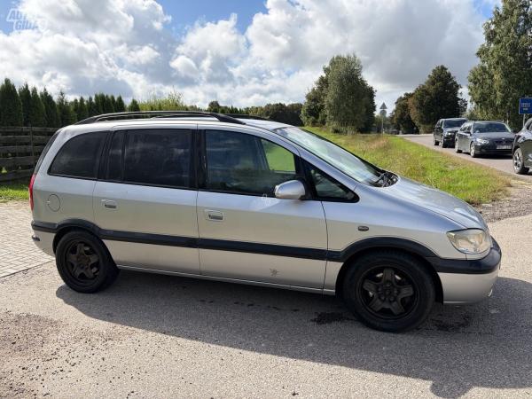 Pelēks Opel Zafira 2003 Jonava, ar dzinēja tilpumu 2.00 L un nobraukumu 315 tūkst. km par 730 €, foto 5 vietnē AUTOMOTO.COM.LV