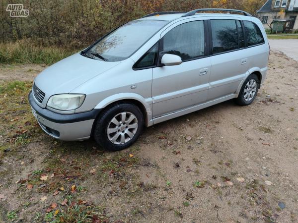 Opel Zafira 2003 Utena vietnē Pelēks Opel Zafira 2003 Utena, ar dzinēja tilpumu 2.20 L un nobraukumu 293 tūkst. km par 790 €, foto 1 vietnē AUTOMOTO.COM.LV