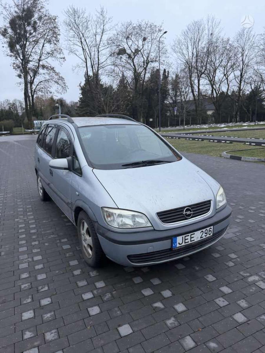 Pelēks Opel Zafira 2004 Kauņa, ar dzinēja tilpumu 2.00 L un nobraukumu 310 tūkst. km par 660 €, foto 2 vietnē AUTOMOTO.COM.LV