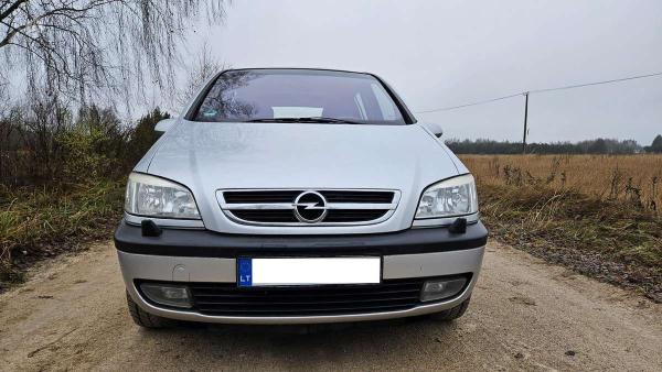 Pelēks Opel Zafira 2004 Anykščiai, ar dzinēja tilpumu 1.80 L un nobraukumu 269 tūkst. km par 1700 €, foto 3 vietnē AUTOMOTO.COM.LV