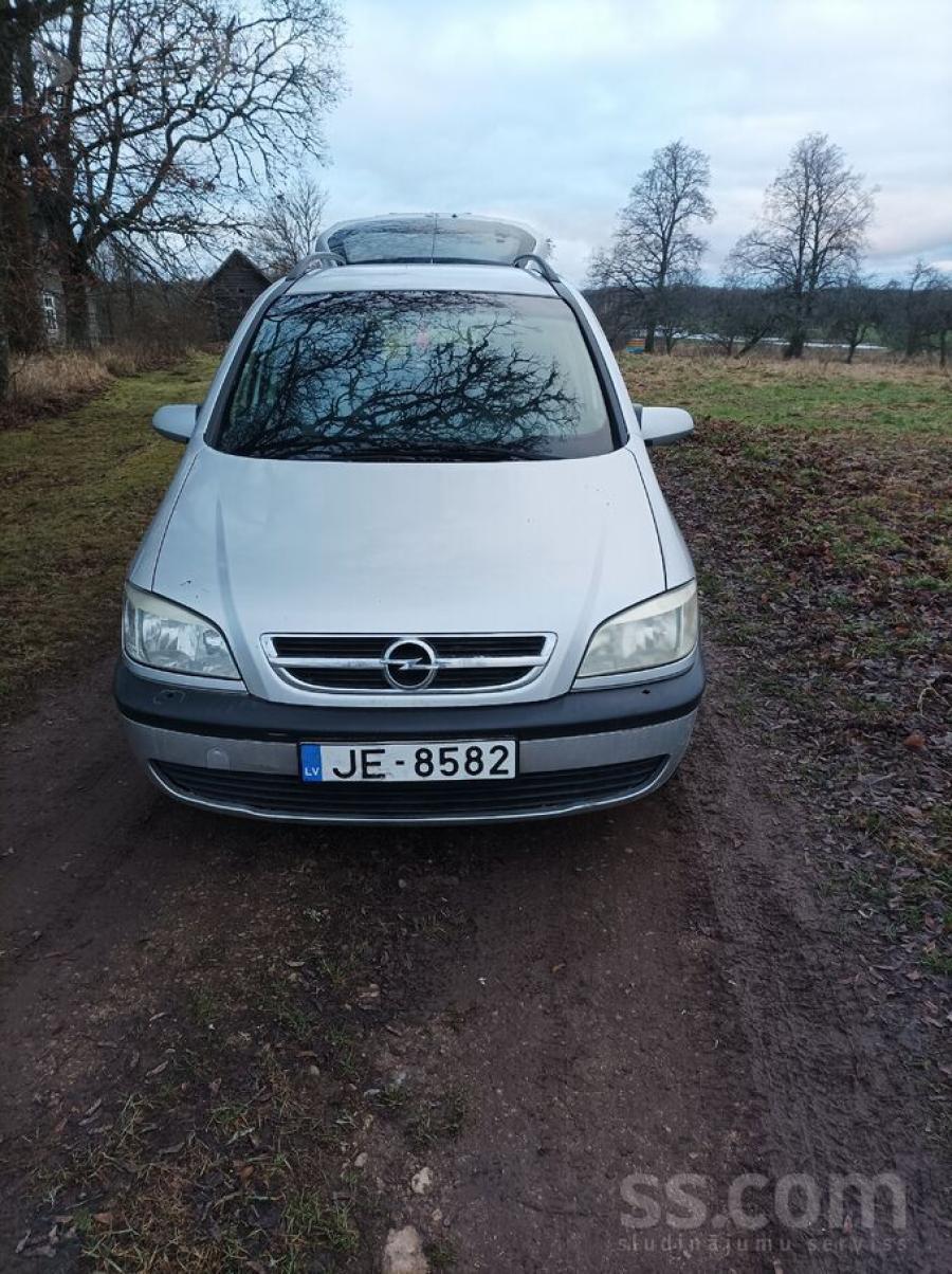 Pelēks Opel Zafira 2004 Jēkabpils, ar dzinēja tilpumu 2.20 L un nobraukumu 366 tūkst. km par 1000 €, foto 2 vietnē AUTOMOTO.COM.LV