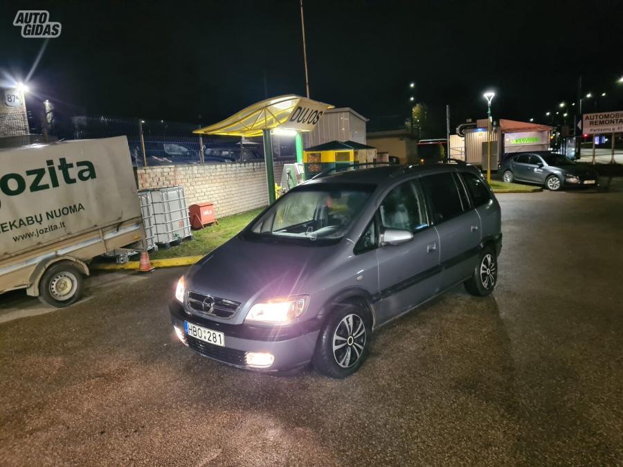 Pelēks Opel Zafira 2004 Kauņa, ar dzinēja tilpumu 2.00 L un nobraukumu 260 tūkst. km par 479 €, foto 3 vietnē AUTOMOTO.COM.LV