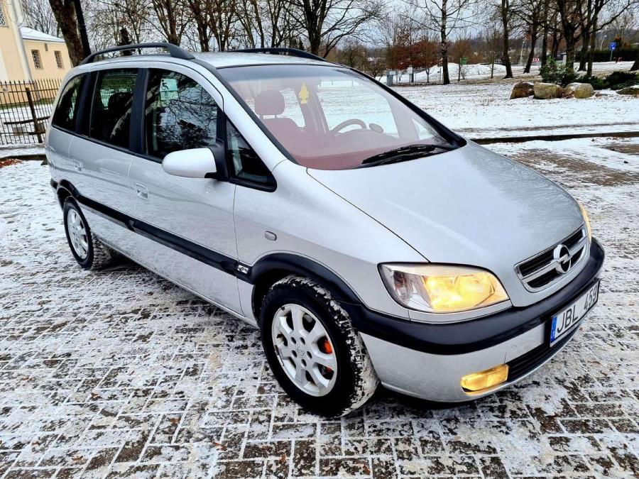 Grey Opel Zafira 2004 in Jonava, with an engine capacity of 1.60 L and mileage of 223 thousand km for 1499 €, photo 7 on AUTOMOTO.COM.LV