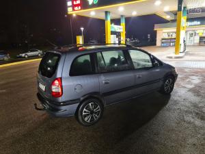 Grey Opel Zafira 2004 in Kaunas, with an engine capacity of 2.00 L and mileage of 260 thousand km for 440 €, photo 10 on AUTOMOTO.COM.LV