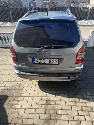 Grey Opel Zafira 2004 in Panevezys, with an engine capacity of 2.00 L and mileage of 314 thousand km for 800 €, photo 3 on AUTOMOTO.COM.LV