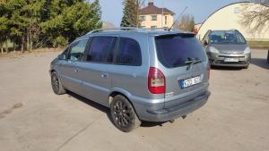 Pelēks Opel Zafira 2004 Panevēža, ar dzinēja tilpumu 2.00 L un nobraukumu 321 tūkst. km par 1150 €, foto 4 vietnē AUTOMOTO.COM.LV