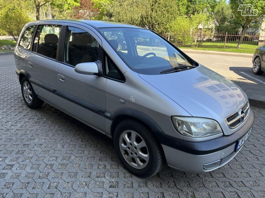 Grey Opel Zafira 2004 in Vilnius, with an engine capacity of 2.00 L and mileage of 309 thousand km for 1200 €, photo 3 on AUTOMOTO.COM.LV