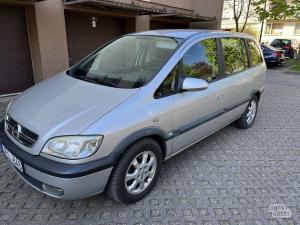 Grey Opel Zafira 2004 in Vilnius, with an engine capacity of 2.00 L and mileage of 309 thousand km for 1200 €, photo 4 on AUTOMOTO.COM.LV