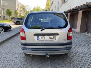 Grey Opel Zafira 2004 in Vilnius, with an engine capacity of 2.00 L and mileage of 309 thousand km for 1200 €, photo 5 on AUTOMOTO.COM.LV