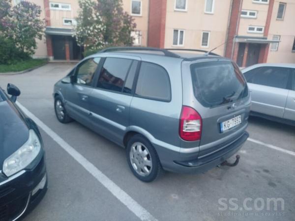 Grey Opel Zafira 2004 in Riga, with an engine capacity of 2.20 L and mileage of 342 thousand km for 1200 €, photo 6 on AUTOMOTO.COM.LV
