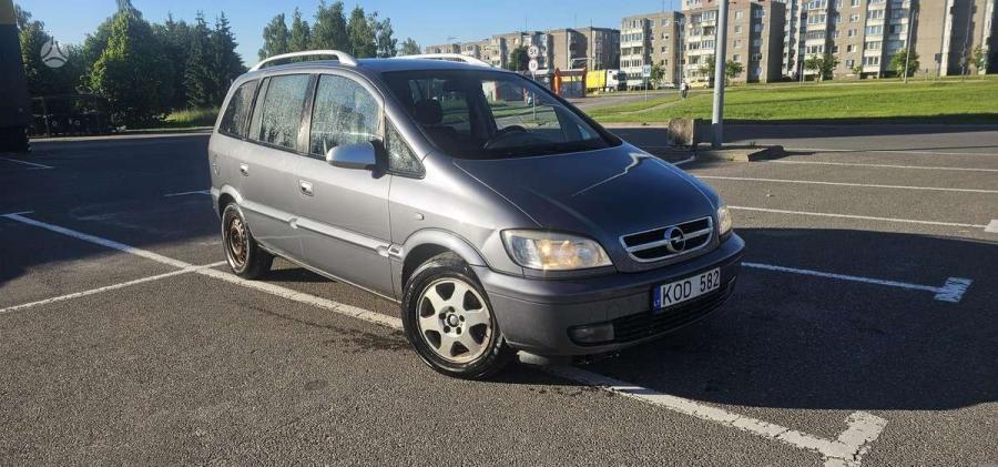 Pelēks Opel Zafira 2004 Kaišiadorys, ar dzinēja tilpumu 2.17 L un nobraukumu 318 tūkst. km par 1000 €, foto 3 vietnē AUTOMOTO.COM.LV