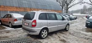 Pelēks Opel Zafira 2004 Valmiera, ar dzinēja tilpumu 2.20 L un nobraukumu 294 tūkst. km par 1150 €, foto 4 vietnē AUTOMOTO.COM.LV