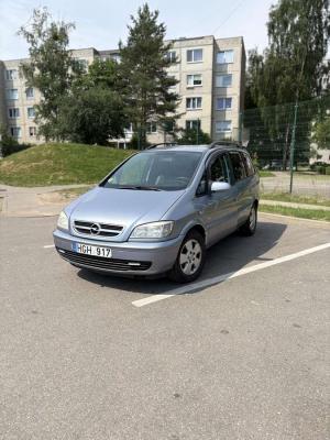 Grey Opel Zafira 2004 in Kaunas, with an engine capacity of 2.17 L and mileage of 300 thousand km for 999 €, photo 3 on AUTOMOTO.COM.LV