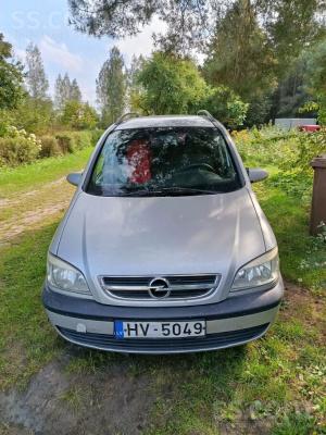 Серый Опель Зафира 2004 в Елгава, объемом двигателя 2.20 л и пробегом 358 тыс. км за 500 €, фото  на AUTOMOTO.COM.LV