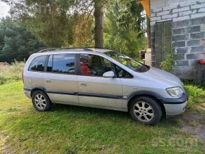 Серый Опель Зафира 2004 в Елгава, объемом двигателя 2.20 л и пробегом 358 тыс. км за 500 €, фото 3 на AUTOMOTO.COM.LV